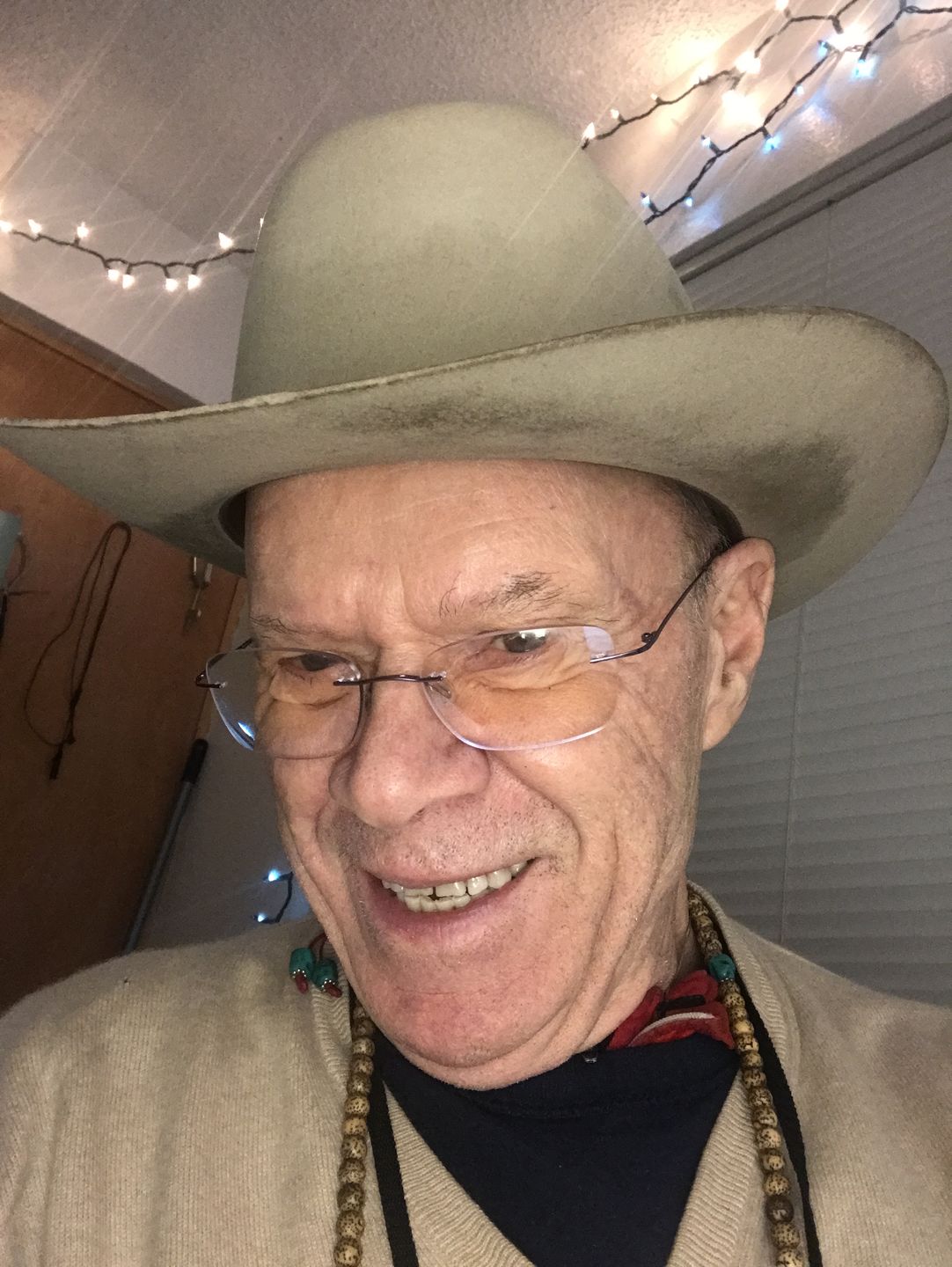 Glasses HU - Urban Gadget